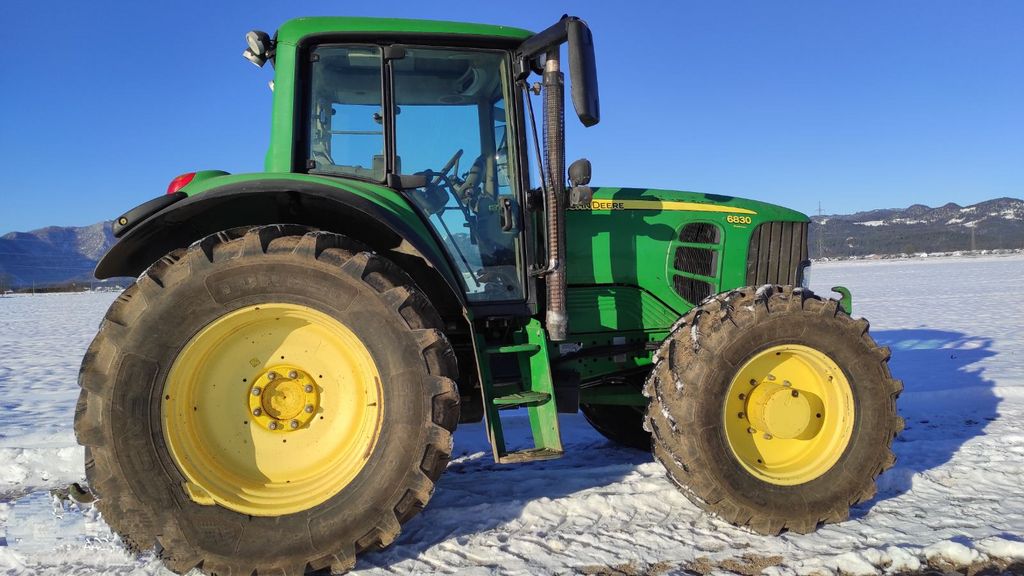 John Deere: John Deere 6830 Premium gebraucht kaufen - Landwirt.com