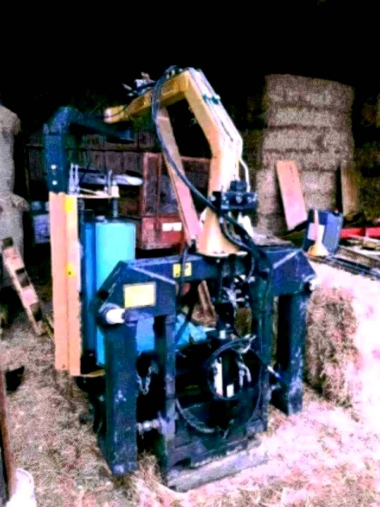 Wickelmaschinen: TANCO AUTOWRAP 1300 SM Rundballenwickler gebraucht ...