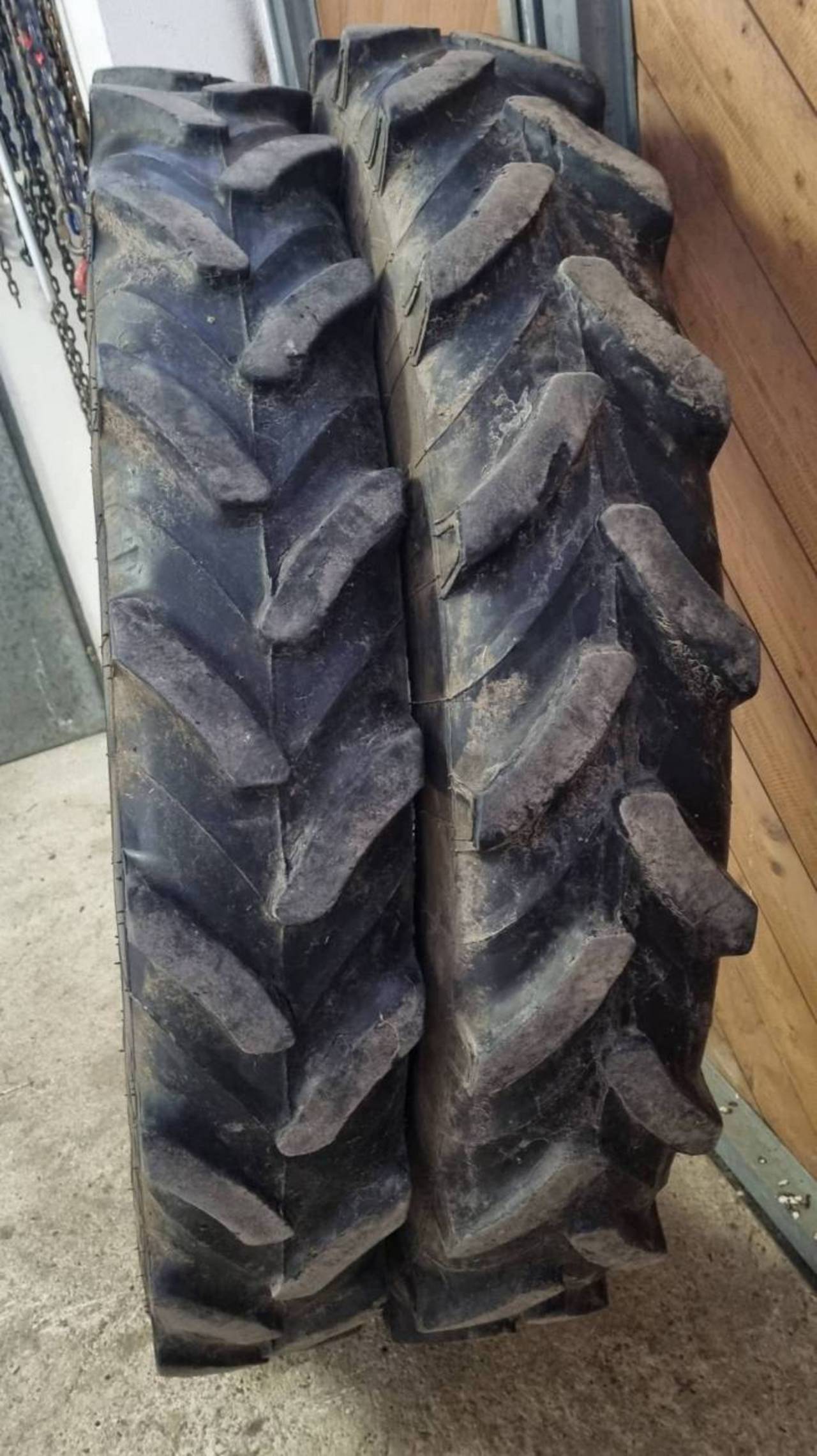 Traktorreifen 9 5 R44 230 95R44 Reifen Gebraucht Kaufen Landwirt