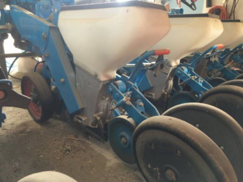 Sätechnik: Rübensämaschine Monosem Meca V4 gebraucht kaufen - Landwirt.com