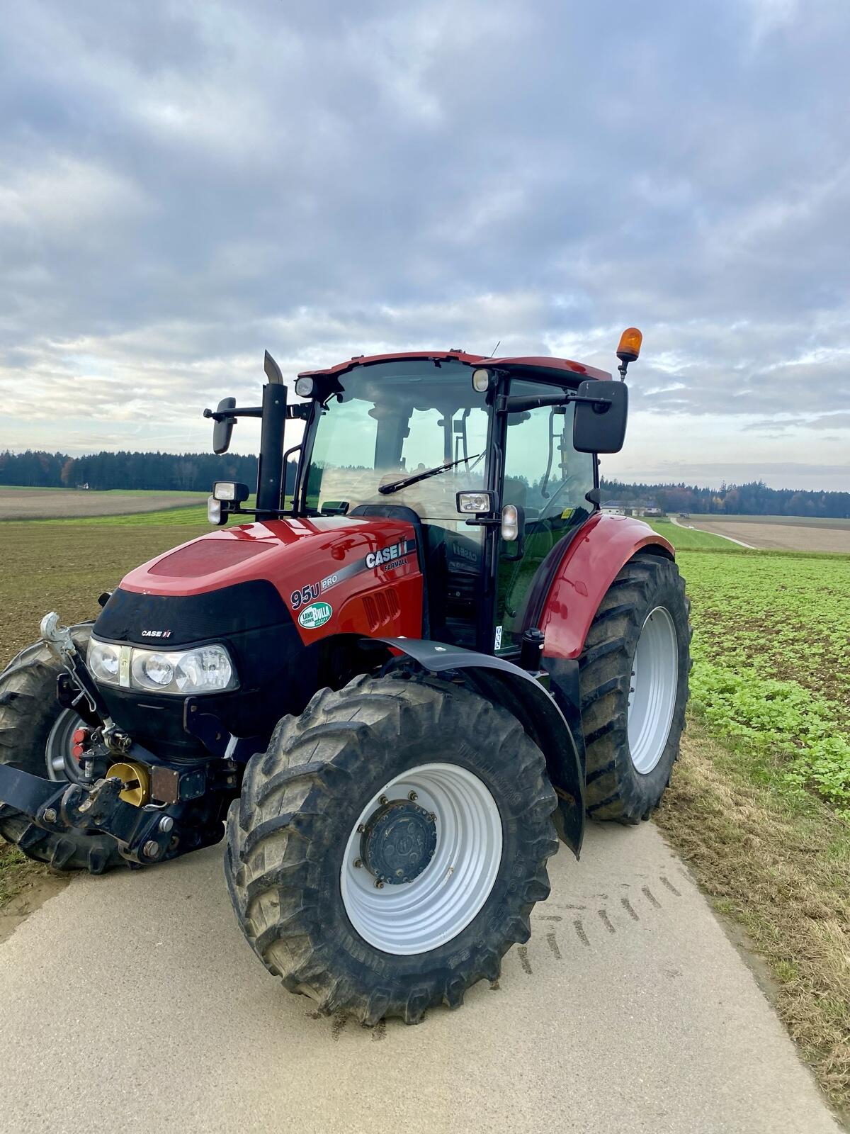 Standard Traktoren: Case Farmall U Pro (Multi) kaufen · Landwirt.com