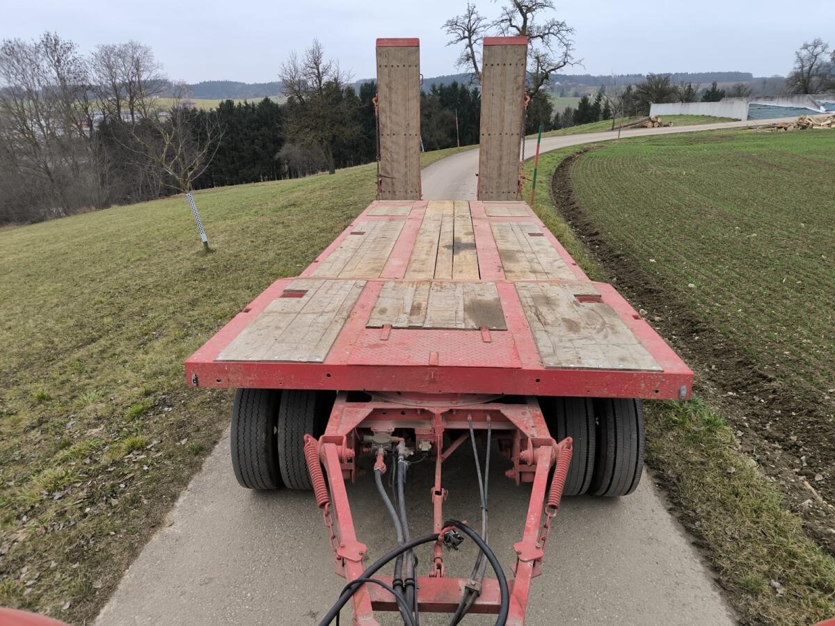 Tieflader: Goldhofer 3-Achs Tieflader kaufen · Landwirt.com